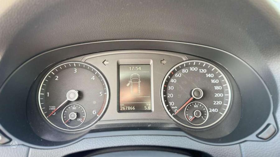 Black Volkswagen Sharan 2012 in Telschi, with an engine capacity of 1.97 L and mileage of 268 thousand km for 8900 €, photo 24 on AUTOMOTO.COM.LV
