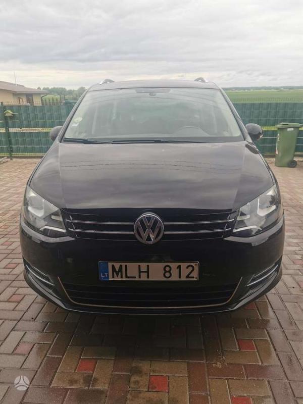 Black Volkswagen Sharan 2012 in Kaunas, with an engine capacity of 1.97 L and mileage of 270 thousand km for 8200 €, photo 9 on AUTOMOTO.COM.LV