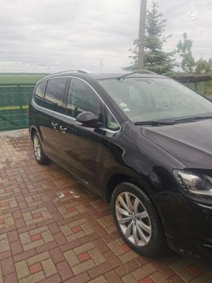 Black Volkswagen Sharan 2012 in Kaunas, with an engine capacity of 1.97 L and mileage of 270 thousand km for 8200 €, photo 11 on AUTOMOTO.COM.LV