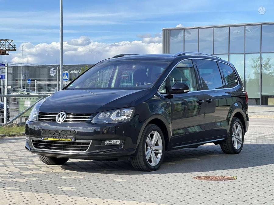 Black Volkswagen Sharan 2012 in Siauliai, with an engine capacity of 1.97 L and mileage of 229 thousand km for 8200 €, photo 1 on AUTOMOTO.COM.LV