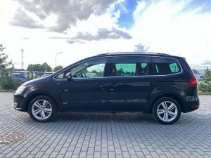 Black Volkswagen Sharan 2012 in Siauliai, with an engine capacity of 1.97 L and mileage of 229 thousand km for 8200 €, photo 6 on AUTOMOTO.COM.LV