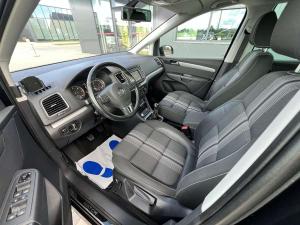 Black Volkswagen Sharan 2012 in Siauliai, with an engine capacity of 1.97 L and mileage of 229 thousand km for 8200 €, photo 13 on AUTOMOTO.COM.LV