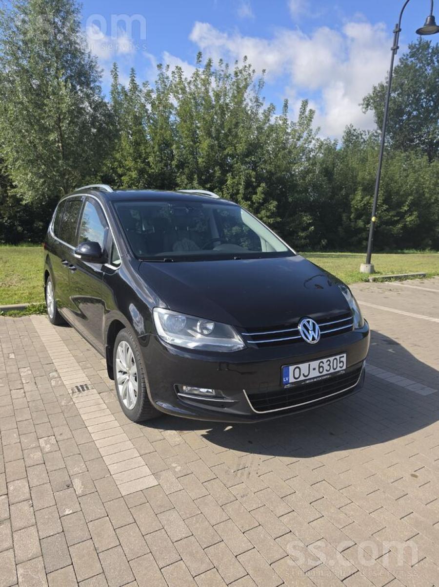 Melns Volkswagen Sharan 2012 Daugavpils, ar dzinēja tilpumu 2.00 L un nobraukumu 300 tūkst. km par 9500 €, foto 1 vietnē AUTOMOTO.COM.LV