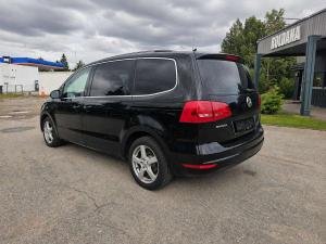 Melns Volkswagen Sharan 2012 Pakruojis, ar dzinēja tilpumu 2.00 L un nobraukumu 250 tūkst. km par 8800 €, foto 5 vietnē AUTOMOTO.COM.LV