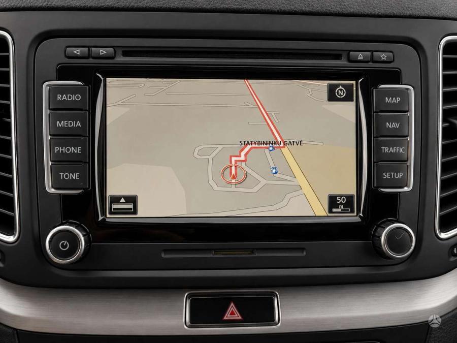 Melns Volkswagen Sharan 2012 Pakruojis, ar dzinēja tilpumu 2.00 L un nobraukumu 250 tūkst. km par 8800 €, foto 14 vietnē AUTOMOTO.COM.LV
