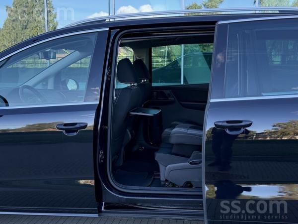 Melns Volkswagen Sharan 2012 Rēzekne, ar dzinēja tilpumu 2.00 L un nobraukumu 209 tūkst. km par 9990 €, foto 9 vietnē AUTOMOTO.COM.LV