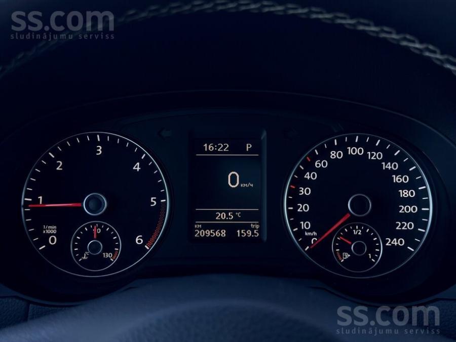 Melns Volkswagen Sharan 2012 Rēzekne, ar dzinēja tilpumu 2.00 L un nobraukumu 209 tūkst. km par 9990 €, foto 25 vietnē AUTOMOTO.COM.LV