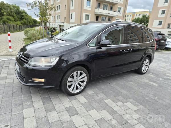 Melns Volkswagen Sharan 2012 Bauska, ar dzinēja tilpumu 2.00 L un nobraukumu 392 tūkst. km par 6550 €, foto 3 vietnē AUTOMOTO.COM.LV