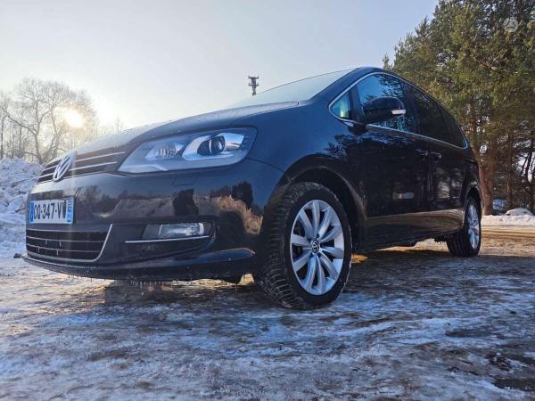 Melns Volkswagen Sharan 2013 Šauļi, ar dzinēja tilpumu 1.97 L un nobraukumu 261 tūkst. km par 7950 €, foto 3 vietnē AUTOMOTO.COM.LV