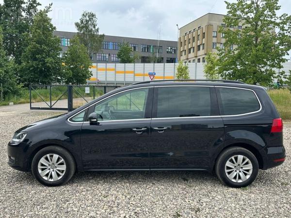 Melns Volkswagen Sharan 2013 Rīga, ar dzinēja tilpumu 2.00 L un nobraukumu 309 tūkst. km par 6500 €, foto 4 vietnē AUTOMOTO.COM.LV