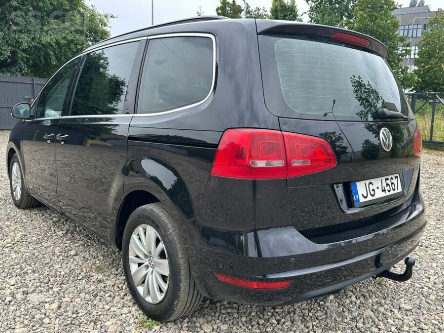 Melns Volkswagen Sharan 2013 Rīga, ar dzinēja tilpumu 2.00 L un nobraukumu 309 tūkst. km par 6500 €, foto 6 vietnē AUTOMOTO.COM.LV