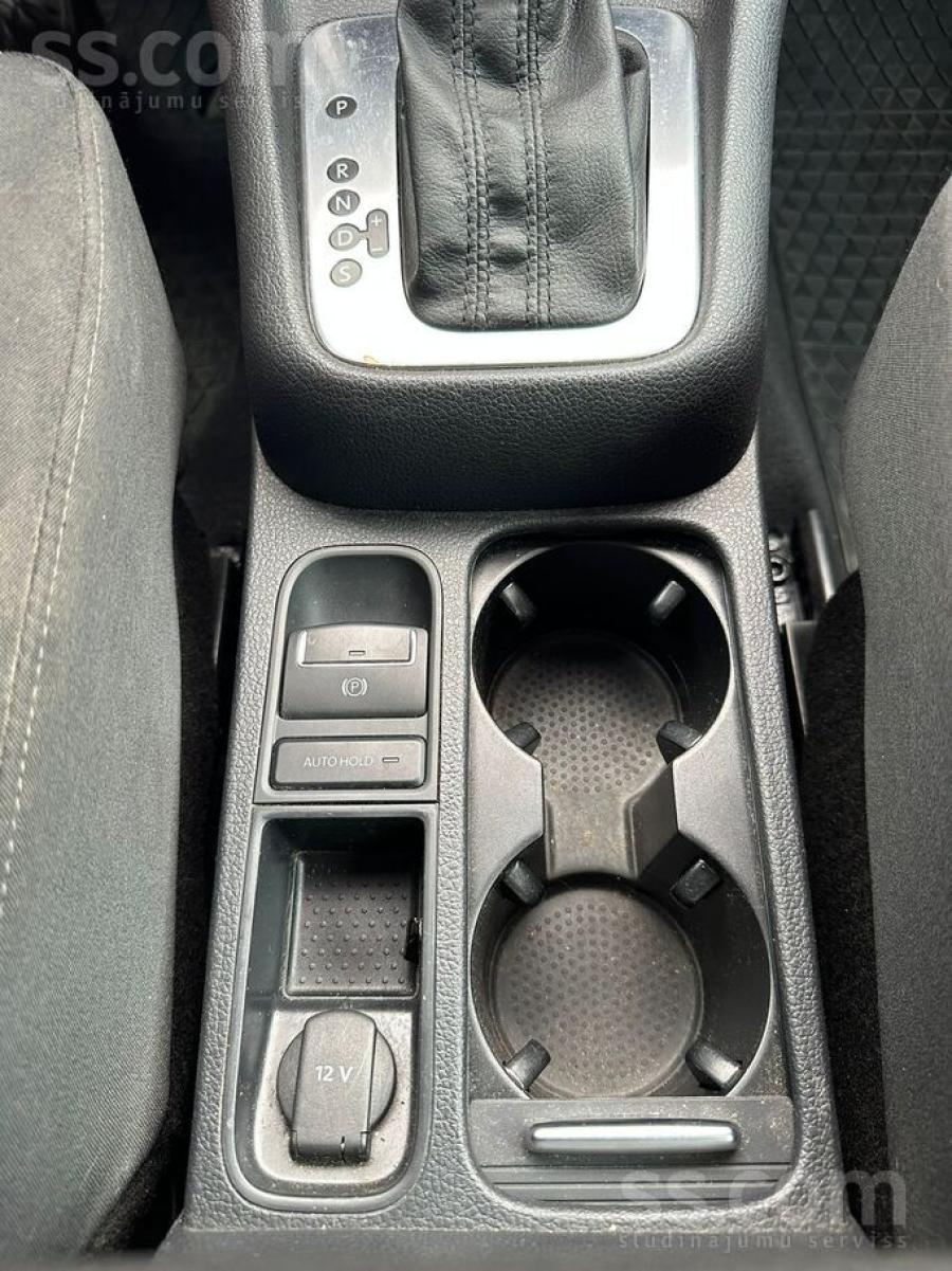 Melns Volkswagen Sharan 2013 Rīga, ar dzinēja tilpumu 2.00 L un nobraukumu 309 tūkst. km par 6500 €, foto 13 vietnē AUTOMOTO.COM.LV