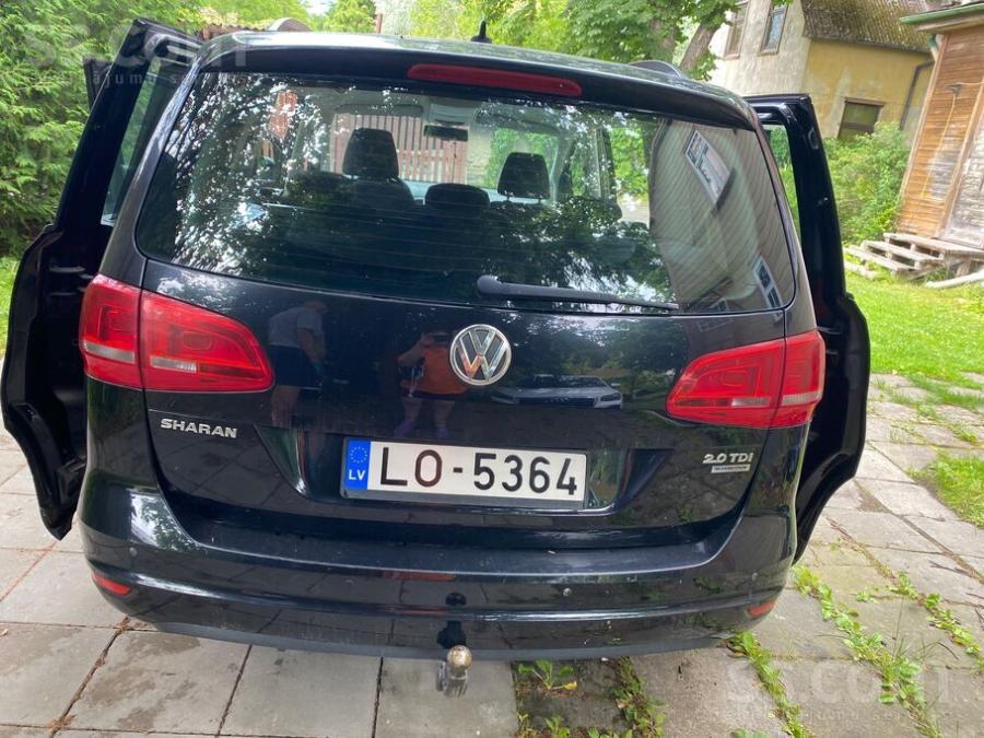 Melns Volkswagen Sharan 2013 Rīga, ar dzinēja tilpumu 2.00 L un nobraukumu 285 tūkst. km par 5600 €, foto 15 vietnē AUTOMOTO.COM.LV