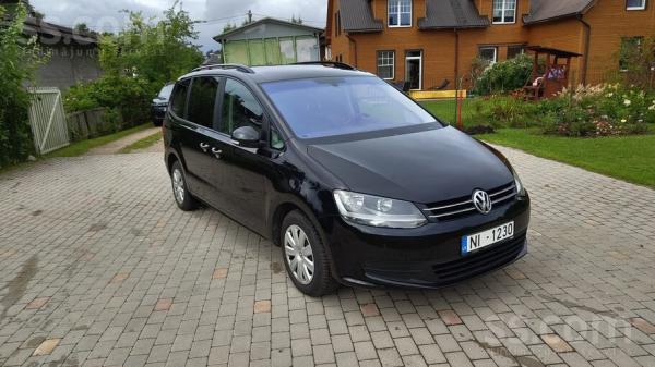 Black Volkswagen Sharan 2013 in Jurmala, with an engine capacity of 2.00 L and mileage of 295 thousand km for 4700 €, photo 2 on AUTOMOTO.COM.LV