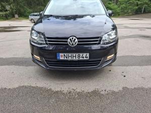 Melns Volkswagen Sharan 2013 Kauņa, ar dzinēja tilpumu 1.97 L un nobraukumu 266 tūkst. km par 12750 €, foto 3 vietnē AUTOMOTO.COM.LV