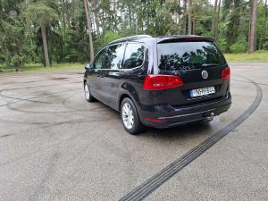 Melns Volkswagen Sharan 2013 Kauņa, ar dzinēja tilpumu 1.97 L un nobraukumu 266 tūkst. km par 12750 €, foto 7 vietnē AUTOMOTO.COM.LV