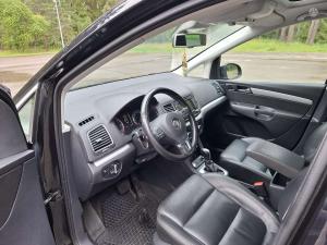 Melns Volkswagen Sharan 2013 Kauņa, ar dzinēja tilpumu 1.97 L un nobraukumu 266 tūkst. km par 12750 €, foto 12 vietnē AUTOMOTO.COM.LV