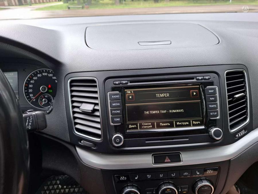 Melns Volkswagen Sharan 2013 Kauņa, ar dzinēja tilpumu 1.97 L un nobraukumu 266 tūkst. km par 12750 €, foto 22 vietnē AUTOMOTO.COM.LV