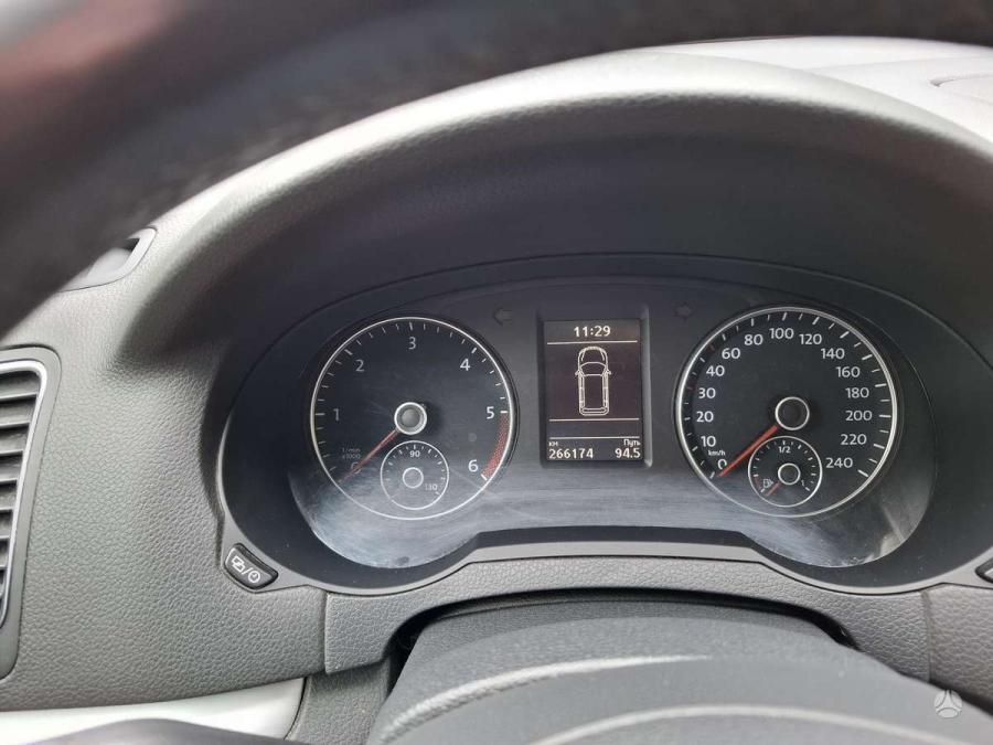 Melns Volkswagen Sharan 2013 Kauņa, ar dzinēja tilpumu 1.97 L un nobraukumu 266 tūkst. km par 12750 €, foto 23 vietnē AUTOMOTO.COM.LV