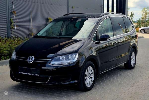 Black Volkswagen Sharan 2013 in Vilnius, with an engine capacity of 2.00 L and mileage of 262 thousand km for 8450 €, photo 2 on AUTOMOTO.COM.LV