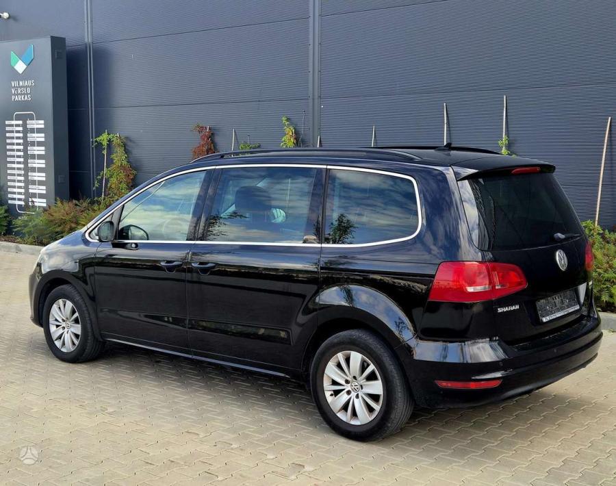 Melns Volkswagen Sharan 2013 Viļņa, ar dzinēja tilpumu 2.00 L un nobraukumu 262 tūkst. km par 8450 €, foto 9 vietnē AUTOMOTO.COM.LV