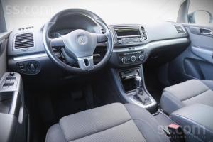 Melns Volkswagen Sharan 2013 Rīga, ar dzinēja tilpumu 2.00 L un nobraukumu 309 tūkst. km par 7495 €, foto 13 vietnē AUTOMOTO.COM.LV
