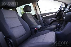 Melns Volkswagen Sharan 2013 Rīga, ar dzinēja tilpumu 2.00 L un nobraukumu 309 tūkst. km par 7495 €, foto 19 vietnē AUTOMOTO.COM.LV