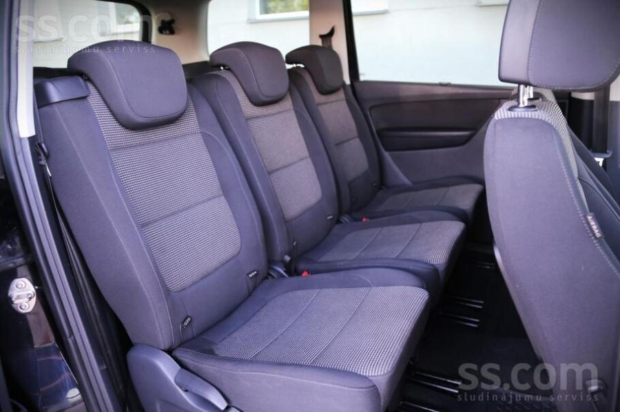 Melns Volkswagen Sharan 2013 Rīga, ar dzinēja tilpumu 2.00 L un nobraukumu 309 tūkst. km par 7495 €, foto 21 vietnē AUTOMOTO.COM.LV