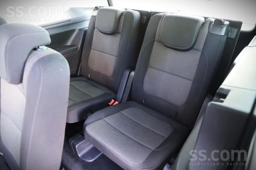 Melns Volkswagen Sharan 2013 Rīga, ar dzinēja tilpumu 2.00 L un nobraukumu 309 tūkst. km par 7495 €, foto 22 vietnē AUTOMOTO.COM.LV