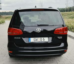Black Volkswagen Sharan 2013 in Vilnius, with an engine capacity of 1.97 L and mileage of 268 thousand km for 8150 €, photo 12 on AUTOMOTO.COM.LV