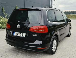 Black Volkswagen Sharan 2013 in Vilnius, with an engine capacity of 1.97 L and mileage of 268 thousand km for 8150 €, photo 13 on AUTOMOTO.COM.LV