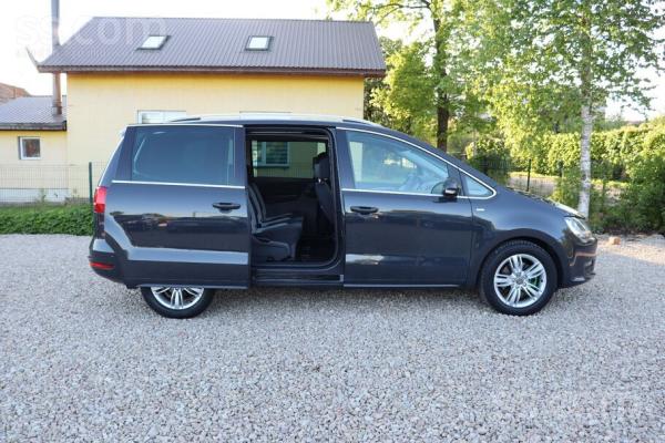 Black Volkswagen Sharan 2014 in Gulbene, with an engine capacity of 2.00 L and mileage of 0 thousand km for 10900 €, photo 4 on AUTOMOTO.COM.LV