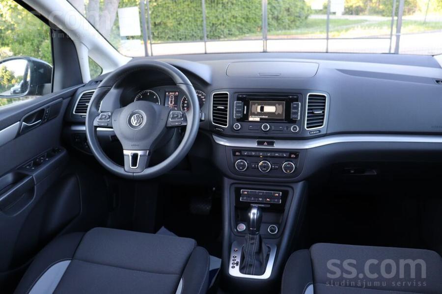 Melns Volkswagen Sharan 2014 Gulbene, ar dzinēja tilpumu 2.00 L un nobraukumu 0 tūkst. km par 10900 €, foto 14 vietnē AUTOMOTO.COM.LV