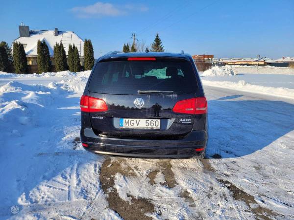 Black Volkswagen Sharan 2014 in Klaipeda, with an engine capacity of 1.97 L and mileage of 360 thousand km for 5990 €, photo 4 on AUTOMOTO.COM.LV