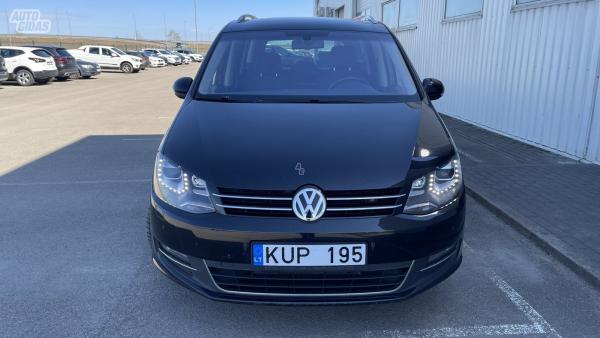 Melns Volkswagen Sharan 2014 Marijampole, ar dzinēja tilpumu 2.00 L un nobraukumu 290 tūkst. km par 10990 €, foto 4 vietnē AUTOMOTO.COM.LV