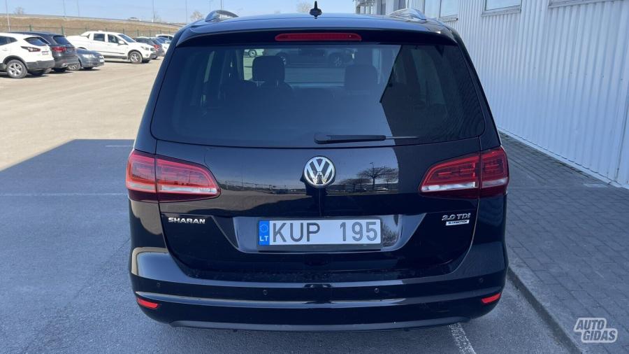 Melns Volkswagen Sharan 2014 Marijampole, ar dzinēja tilpumu 2.00 L un nobraukumu 290 tūkst. km par 10990 €, foto 8 vietnē AUTOMOTO.COM.LV