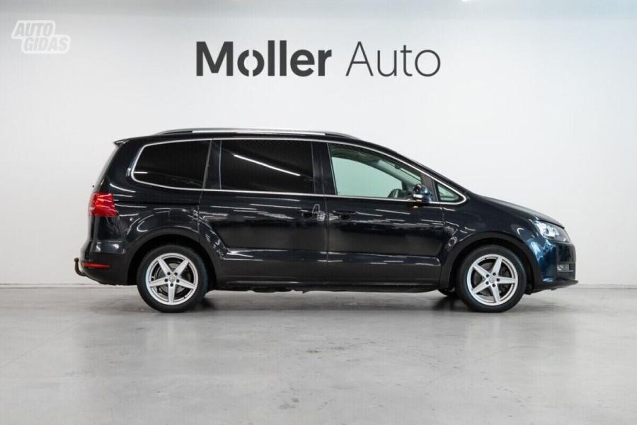Black Volkswagen Sharan 2014 in Vilnius, with an engine capacity of 2.00 L and mileage of 255 thousand km for 12000 €, photo 5 on AUTOMOTO.COM.LV