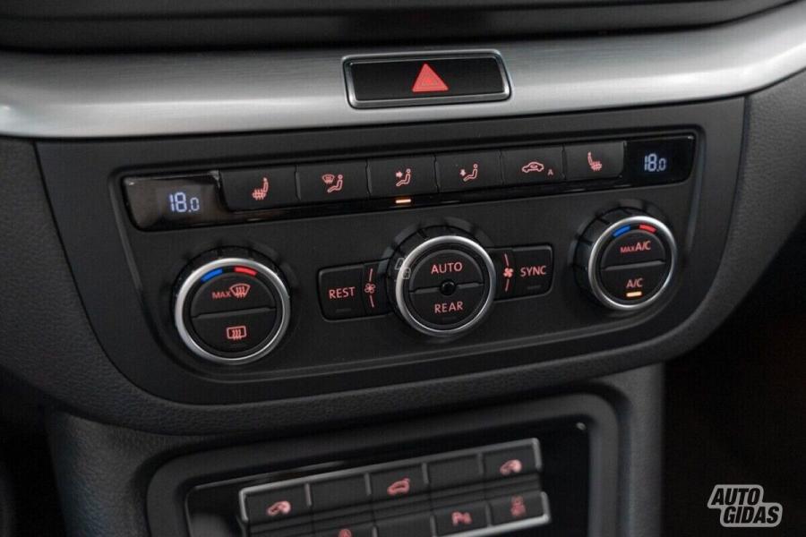 Black Volkswagen Sharan 2014 in Vilnius, with an engine capacity of 2.00 L and mileage of 255 thousand km for 12000 €, photo 14 on AUTOMOTO.COM.LV