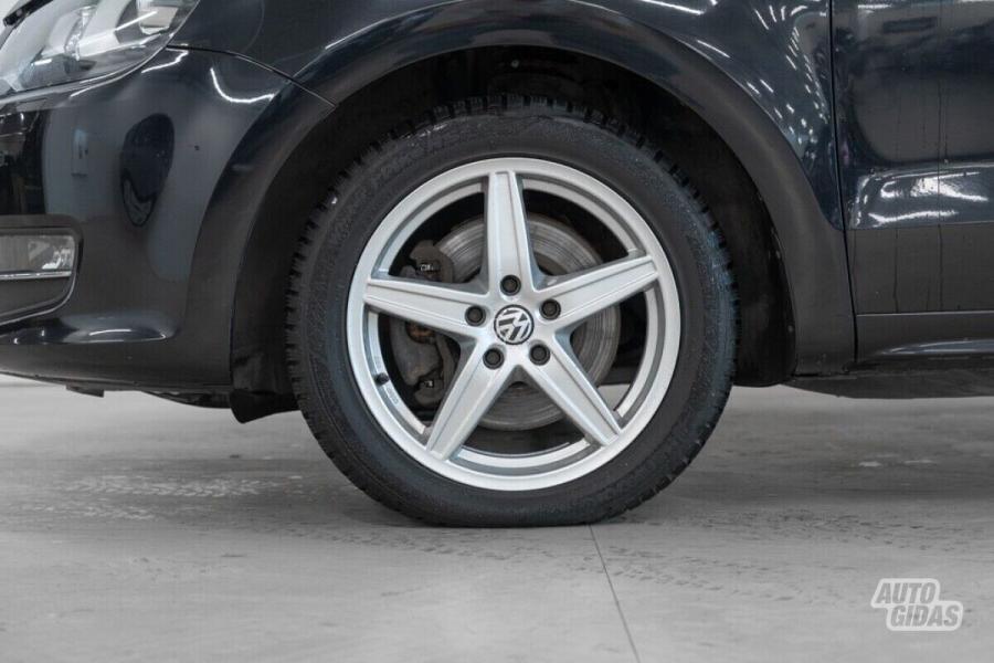 Black Volkswagen Sharan 2014 in Vilnius, with an engine capacity of 2.00 L and mileage of 255 thousand km for 12000 €, photo 23 on AUTOMOTO.COM.LV