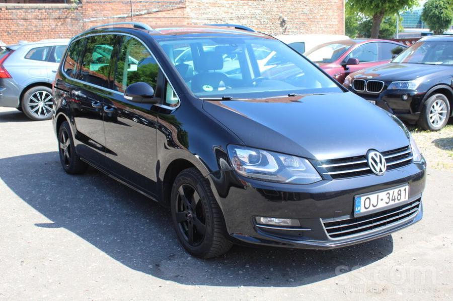 Melns Volkswagen Sharan 2014 Liepāja, ar dzinēja tilpumu 2.00 L un nobraukumu 324 tūkst. km par 7950 €, foto 1 vietnē AUTOMOTO.COM.LV