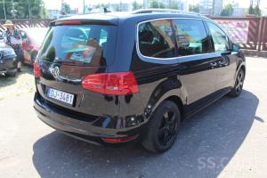 Melns Volkswagen Sharan 2014 Liepāja, ar dzinēja tilpumu 2.00 L un nobraukumu 324 tūkst. km par 7950 €, foto 5 vietnē AUTOMOTO.COM.LV