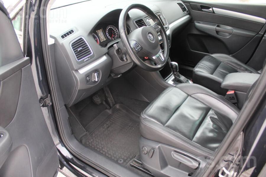 Melns Volkswagen Sharan 2014 Liepāja, ar dzinēja tilpumu 2.00 L un nobraukumu 324 tūkst. km par 7950 €, foto 7 vietnē AUTOMOTO.COM.LV