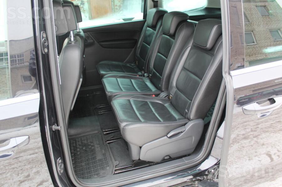 Melns Volkswagen Sharan 2014 Liepāja, ar dzinēja tilpumu 2.00 L un nobraukumu 324 tūkst. km par 7950 €, foto 9 vietnē AUTOMOTO.COM.LV