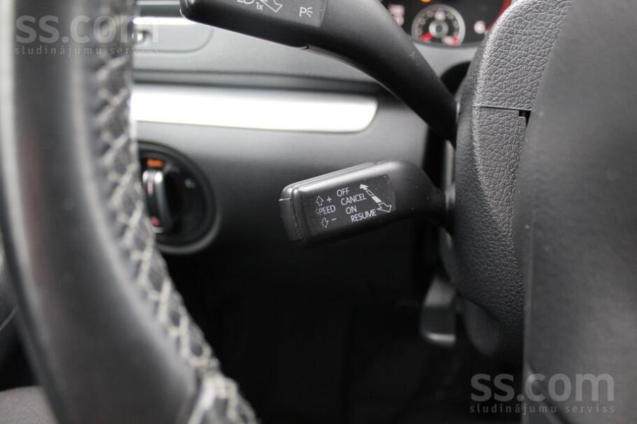 Melns Volkswagen Sharan 2014 Liepāja, ar dzinēja tilpumu 2.00 L un nobraukumu 324 tūkst. km par 7950 €, foto 15 vietnē AUTOMOTO.COM.LV