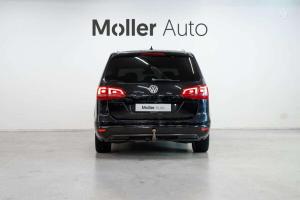 Black Volkswagen Sharan 2014 in Vilnius, with an engine capacity of 2.00 L and mileage of 255 thousand km for 11700 €, photo 7 on AUTOMOTO.COM.LV