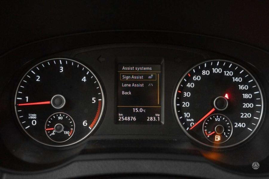 Black Volkswagen Sharan 2014 in Vilnius, with an engine capacity of 2.00 L and mileage of 255 thousand km for 11700 €, photo 11 on AUTOMOTO.COM.LV