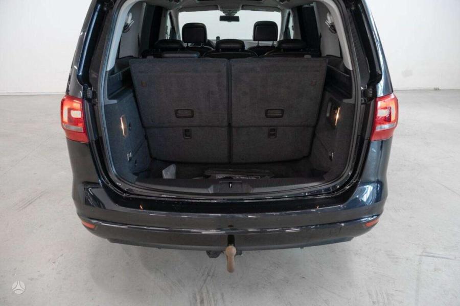 Melns Volkswagen Sharan 2014 Viļņa, ar dzinēja tilpumu 2.00 L un nobraukumu 255 tūkst. km par 11700 €, foto 21 vietnē AUTOMOTO.COM.LV