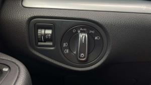 Black Volkswagen Sharan 2014 in Marijampole, with an engine capacity of 1.97 L and mileage of 290 thousand km for 9990 €, photo 23 on AUTOMOTO.COM.LV