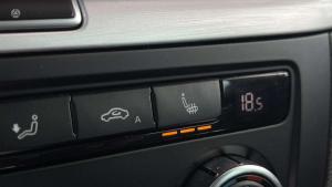 Black Volkswagen Sharan 2014 in Marijampole, with an engine capacity of 1.97 L and mileage of 290 thousand km for 9990 €, photo 26 on AUTOMOTO.COM.LV