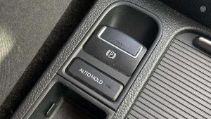 Black Volkswagen Sharan 2014 in Marijampole, with an engine capacity of 1.97 L and mileage of 290 thousand km for 9990 €, photo 29 on AUTOMOTO.COM.LV